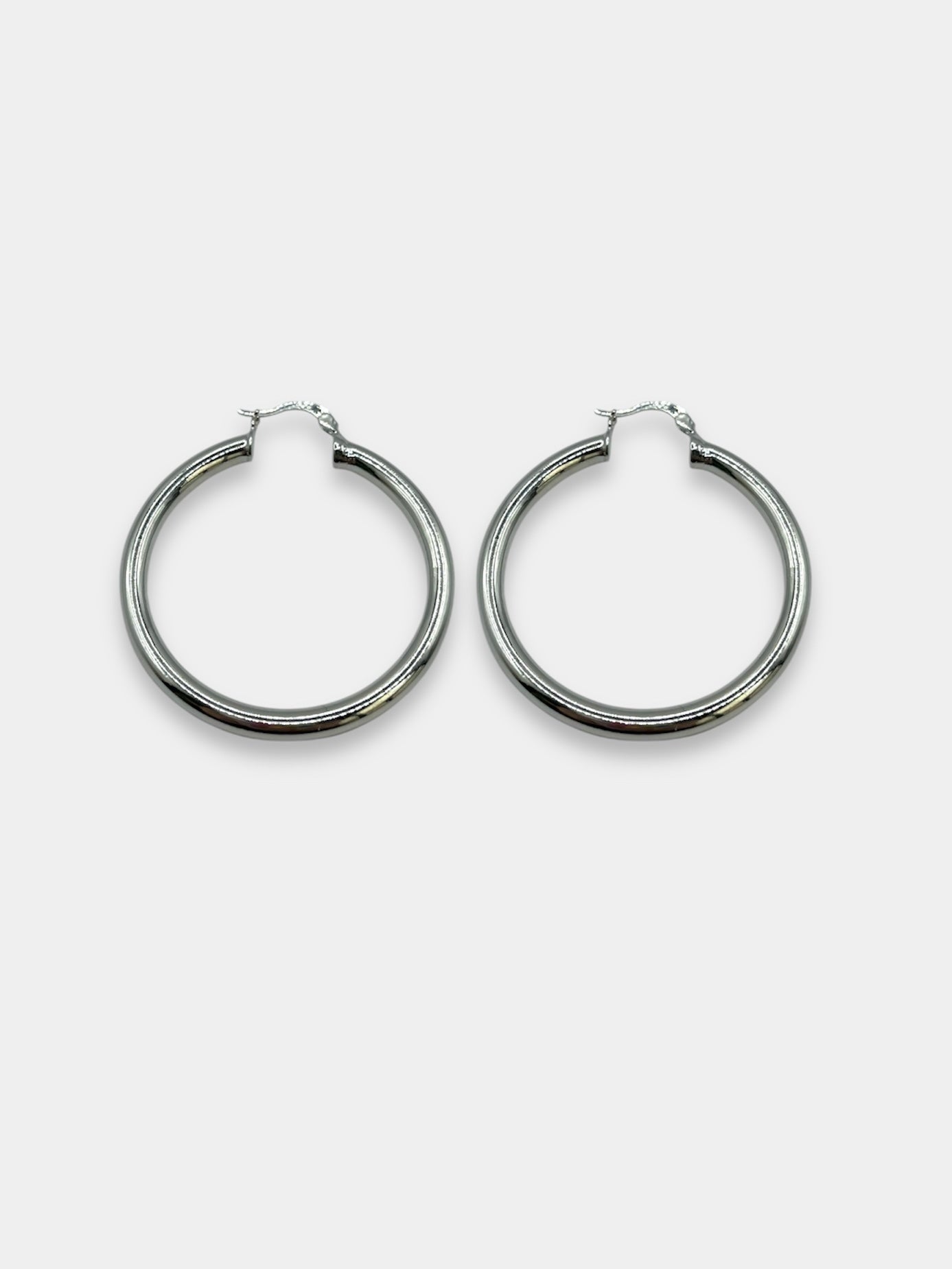 Arracadas plata. – Peachy_mx